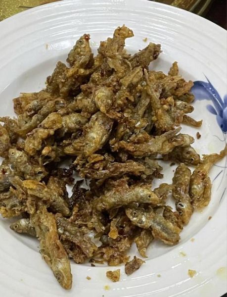 油炸小鱼汤的家常做法_油炸小鱼汤怎么做不腥-第2张图片-山城妙识