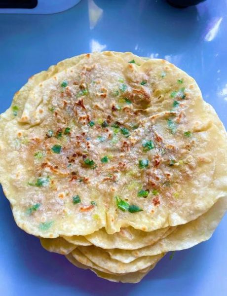 馅饼皮怎么和面才软_馅饼面软和法-第1张图片-山城妙识