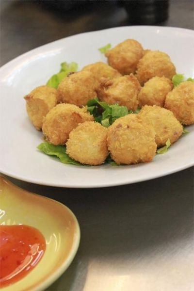 炸鱼丸怎么炸才酥脆_炸鱼丸的做法窍门-第3张图片-山城妙识
