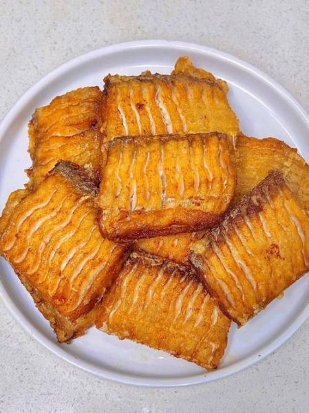 酥炸带鱼怎么炸才酥脆_酥炸带鱼窍门-第2张图片-山城妙识 酥炸带鱼怎么炸才酥脆_酥炸带鱼窍门-第2张图片-山城妙识