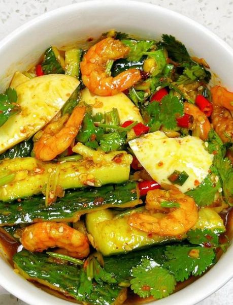 黄瓜炒虾仁怎么做_黄瓜炒虾仁的正宗做法-第3张图片-山城妙识