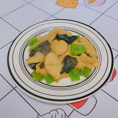 新鲜猴头菇炒肉怎么做_猴头菇炒肉用焯水吗-第3张图片-山城妙识 新鲜猴头菇炒肉怎么做_猴头菇炒肉用焯水吗-第3张图片-山城妙识