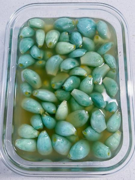 腊八蒜的功效与作用_腊八蒜能降血脂吗-第2张图片-山城妙识