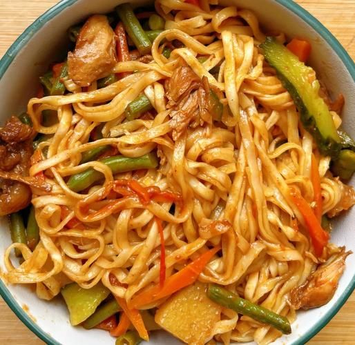 蒸面条怎么蒸不会粘_蒸面条不粘锅技巧-第3张图片-山城妙识