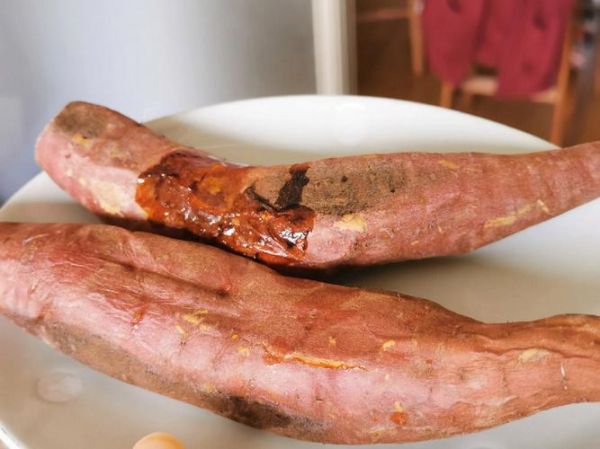 烤箱烤红薯为什么不熟_烤红薯不熟怎么办-第2张图片-山城妙识 烤箱烤红薯为什么不熟_烤红薯不熟怎么办-第2张图片-山城妙识