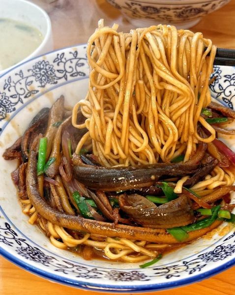长鱼面怎么做才好吃_长鱼面正宗做法-第2张图片-山城妙识 长鱼面怎么做才好吃_长鱼面正宗做法-第2张图片-山城妙识