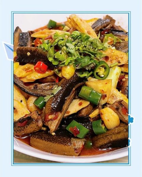 清炖鳝鱼怎么做_清炖鳝鱼的家常做法-第3张图片-山城妙识