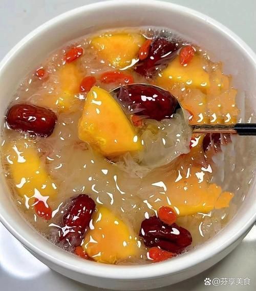 银耳泡多久_银耳泡发时间多久合适-第3张图片-山城妙识 银耳泡多久_银耳泡发时间多久合适-第3张图片-山城妙识