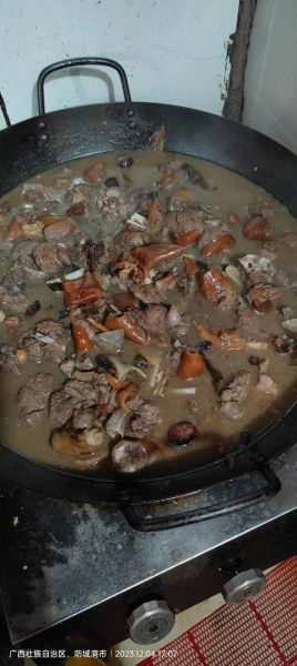 狗肉火锅怎么做_狗肉火锅的做法视频-第3张图片-山城妙识 狗肉火锅怎么做_狗肉火锅的做法视频-第3张图片-山城妙识