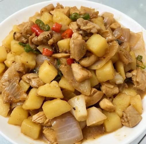 土豆鸡块怎么做好吃_土豆鸡块用鸡腿还是鸡胸-第3张图片-山城妙识