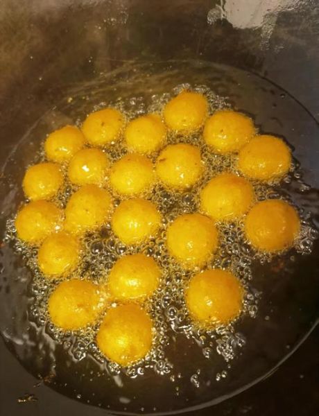 红薯丸子怎么炸才蓬松_红薯丸子用面粉还是糯米粉-第2张图片-山城妙识