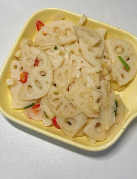 炒藕片家常做法_藕片怎么炒才脆-第1张图片-山城妙识 炒藕片家常做法_藕片怎么炒才脆-第1张图片-山城妙识