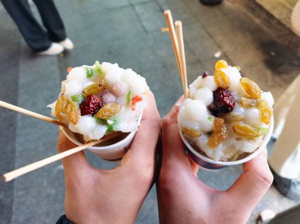 梅花糕是哪里的小吃_梅花糕起源于哪个城市-第1张图片-山城妙识