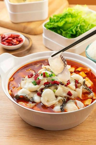 酸菜鱼底菜垫什么好_酸菜鱼配菜推荐-第3张图片-山城妙识