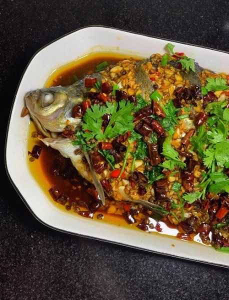 蒜爆鱼怎么做_蒜爆鱼最正宗的做法-第2张图片-山城妙识 蒜爆鱼怎么做_蒜爆鱼最正宗的做法-第2张图片-山城妙识