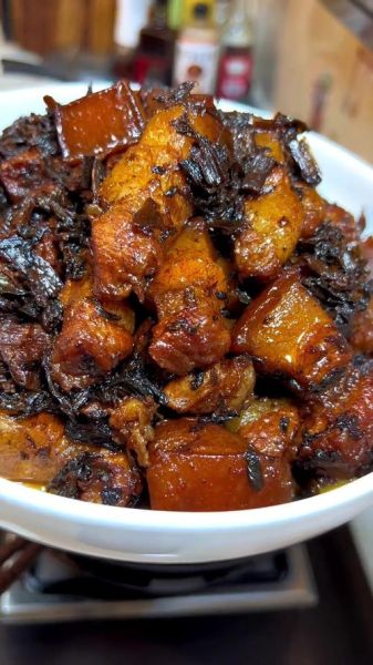 梅菜肉的家常做法_梅菜肉怎么做好吃-第2张图片-山城妙识