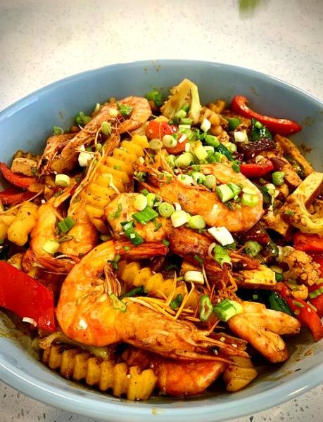 干锅小龙虾怎么做_麻辣干锅小龙虾做法-第2张图片-山城妙识