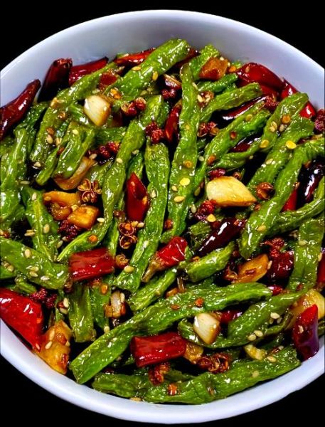 饭店干煸豆角怎么做_家常版干煸豆角做法-第1张图片-山城妙识