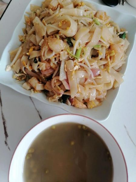 豆芽炒河粉怎么做_家常豆芽炒河粉步骤-第3张图片-山城妙识 豆芽炒河粉怎么做_家常豆芽炒河粉步骤-第3张图片-山城妙识