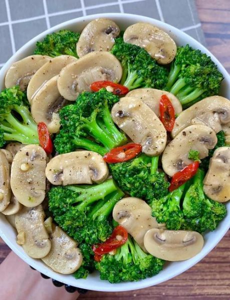 炒口蘑用焯水吗_炒口蘑不焯水有毒吗-第1张图片-山城妙识 炒口蘑用焯水吗_炒口蘑不焯水有毒吗-第1张图片-山城妙识