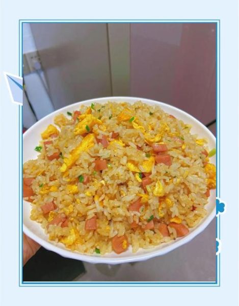 火腿肠炒蛋炒饭怎么做_火腿肠炒蛋炒饭步骤-第1张图片-山城妙识