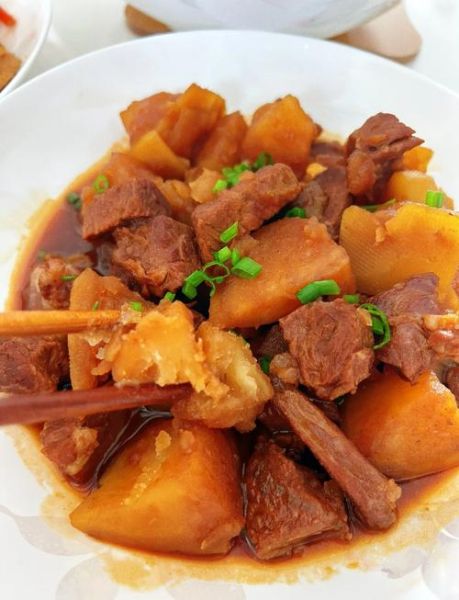 高压锅土豆炖牛肉怎么做_需要多长时间-第1张图片-山城妙识 高压锅土豆炖牛肉怎么做_需要多长时间-第1张图片-山城妙识