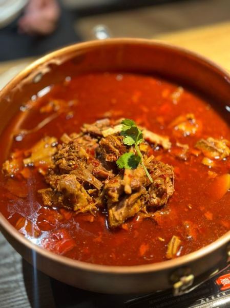 麻辣羊肉火锅怎么做好吃_麻辣羊肉火锅窍门-第1张图片-山城妙识