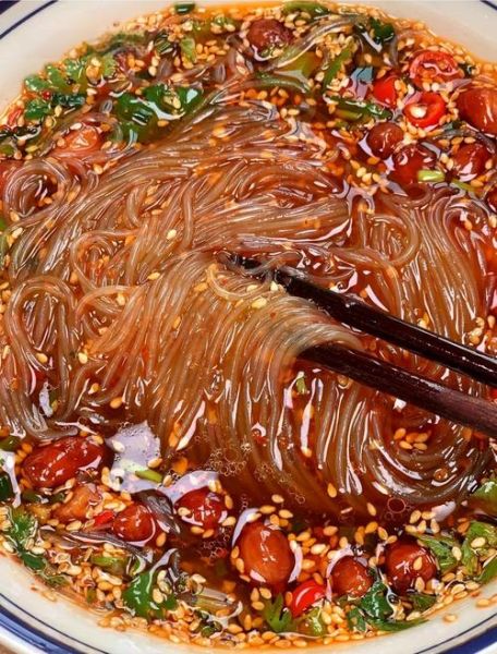 酸辣粉店为什么失败_开酸辣粉店失败教训-第3张图片-山城妙识