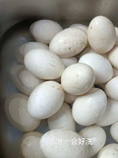 鹅蛋怎么腌制才出油_鹅蛋出油腌制方法-第1张图片-山城妙识 鹅蛋怎么腌制才出油_鹅蛋出油腌制方法-第1张图片-山城妙识
