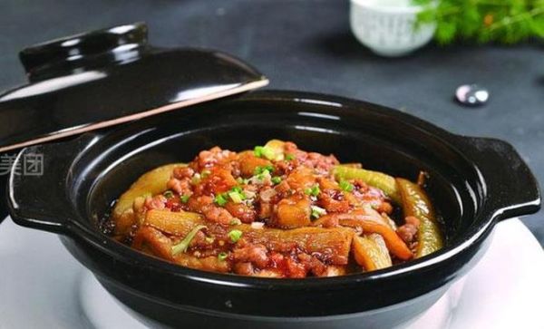 肉末茄子煲怎么做_茄子煲要焯水吗-第3张图片-山城妙识 肉末茄子煲怎么做_茄子煲要焯水吗-第3张图片-山城妙识