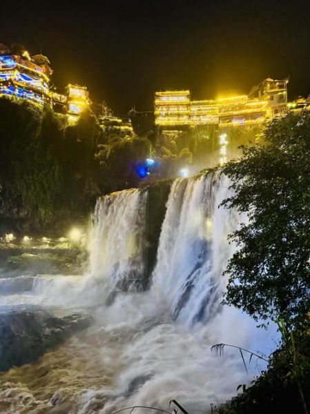 湘西土家族苗族自治州旅游攻略_有哪些必去景点-第1张图片-山城妙识