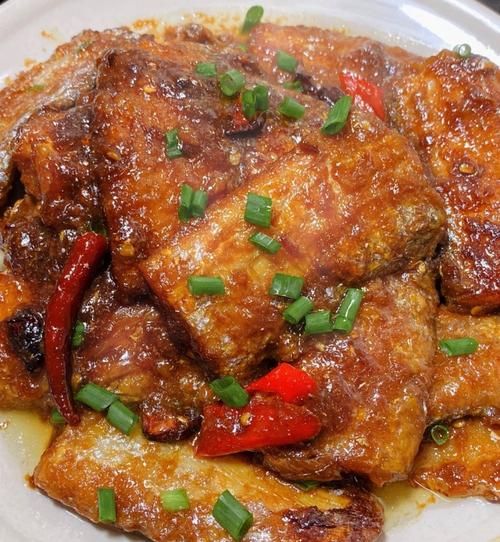 红烧带鱼怎么做才好吃_红烧带鱼最正宗的做法大全-第2张图片-山城妙识