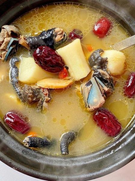 产妇月子乌鸡汤做法_乌鸡汤怎么炖最补气血-第2张图片-山城妙识 产妇月子乌鸡汤做法_乌鸡汤怎么炖最补气血-第2张图片-山城妙识