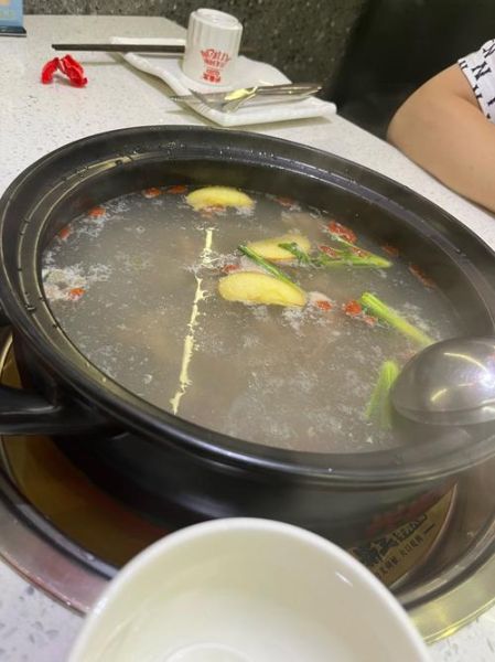 在家吃清汤火锅的做法_清汤火锅底料怎么选-第1张图片-山城妙识