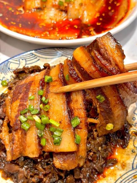 烧白怎么做_烧白蒸多久才软糯-第3张图片-山城妙识