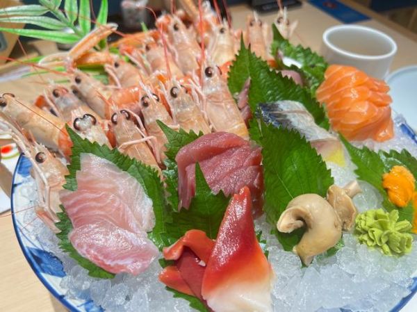 海鲜刺身拼盘都有什么_如何挑选最新鲜-第3张图片-山城妙识