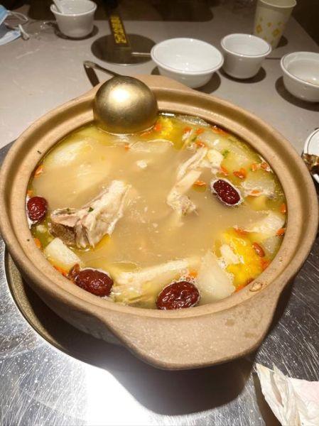 砂锅羊肉片怎么做_砂锅羊肉片需要焯水吗-第1张图片-山城妙识