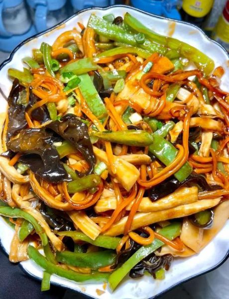 杏鲍菇炒胡萝卜怎么做_杏鲍菇炒胡萝卜需要焯水吗-第1张图片-山城妙识 杏鲍菇炒胡萝卜怎么做_杏鲍菇炒胡萝卜需要焯水吗-第1张图片-山城妙识