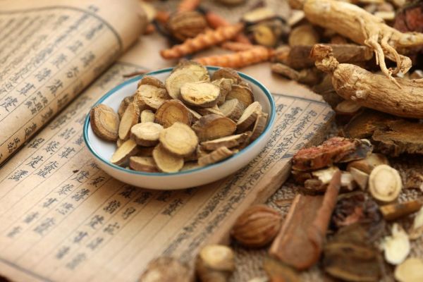 莲子心能吃吗_煮时用去掉吗-第3张图片-山城妙识