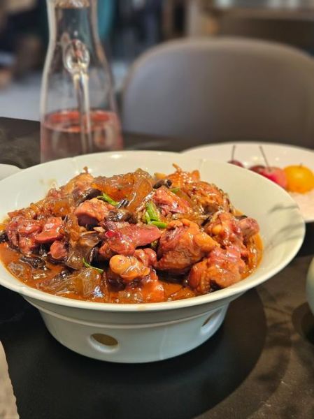 小鸡炖蘑菇怎么做才好吃_东北家常做法详解-第2张图片-山城妙识 小鸡炖蘑菇怎么做才好吃_东北家常做法详解-第2张图片-山城妙识