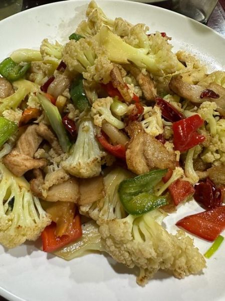 菜花炒什么比较好吃_菜花炒肉还是鸡蛋更香-第3张图片-山城妙识