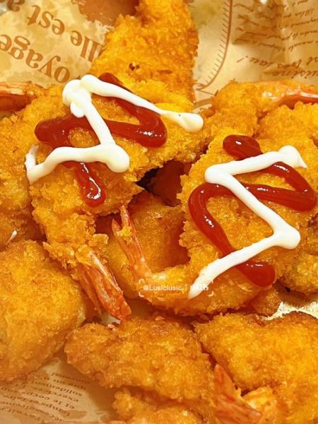 炸虾怎么裹面包糠_炸虾裹面包糠技巧-第2张图片-山城妙识