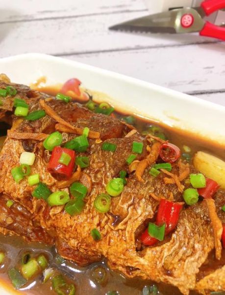 红烧黄鱼怎么做好吃_红烧黄鱼用不用先煎-第2张图片-山城妙识 红烧黄鱼怎么做好吃_红烧黄鱼用不用先煎-第2张图片-山城妙识