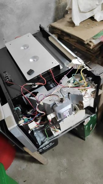 美的微波炉维修多少钱_美的微波炉不加热怎么办-第1张图片-山城妙识