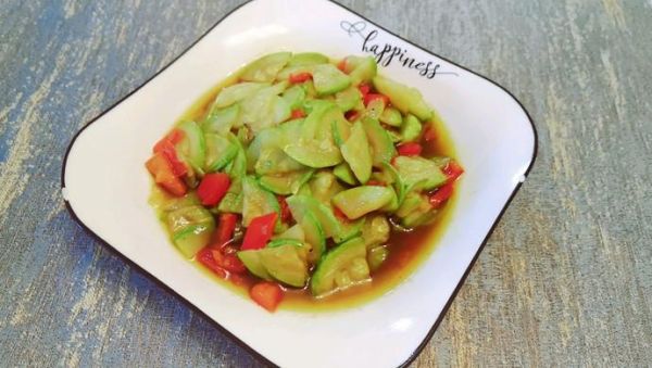 素炒西胡瓜怎么炒好吃_西胡瓜炒多久才脆嫩-第1张图片-山城妙识 素炒西胡瓜怎么炒好吃_西胡瓜炒多久才脆嫩-第1张图片-山城妙识