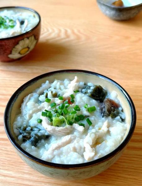 皮蛋瘦肉粥怎么煮_皮蛋瘦肉粥快速做法-第1张图片-山城妙识