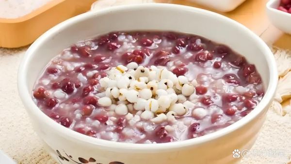 薏米粥的做法_薏米粥的功效与禁忌-第3张图片-山城妙识 薏米粥的做法_薏米粥的功效与禁忌-第3张图片-山城妙识