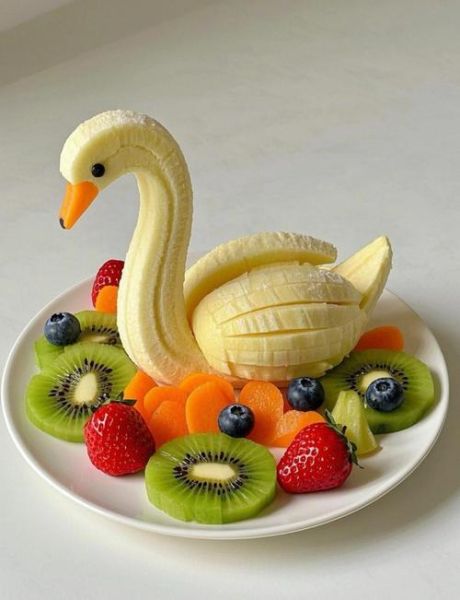 儿童简单水果拼盘怎么做_适合幼儿园的水果拼盘教程-第3张图片-山城妙识 儿童简单水果拼盘怎么做_适合幼儿园的水果拼盘教程-第3张图片-山城妙识