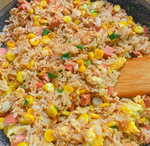 蛋炒饭怎么炒才粒粒分明_蛋炒饭做法大全图解-第1张图片-山城妙识