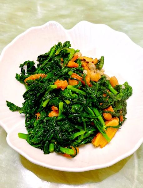 茼蒿怎么做好吃_茼蒿的家常做法-第1张图片-山城妙识